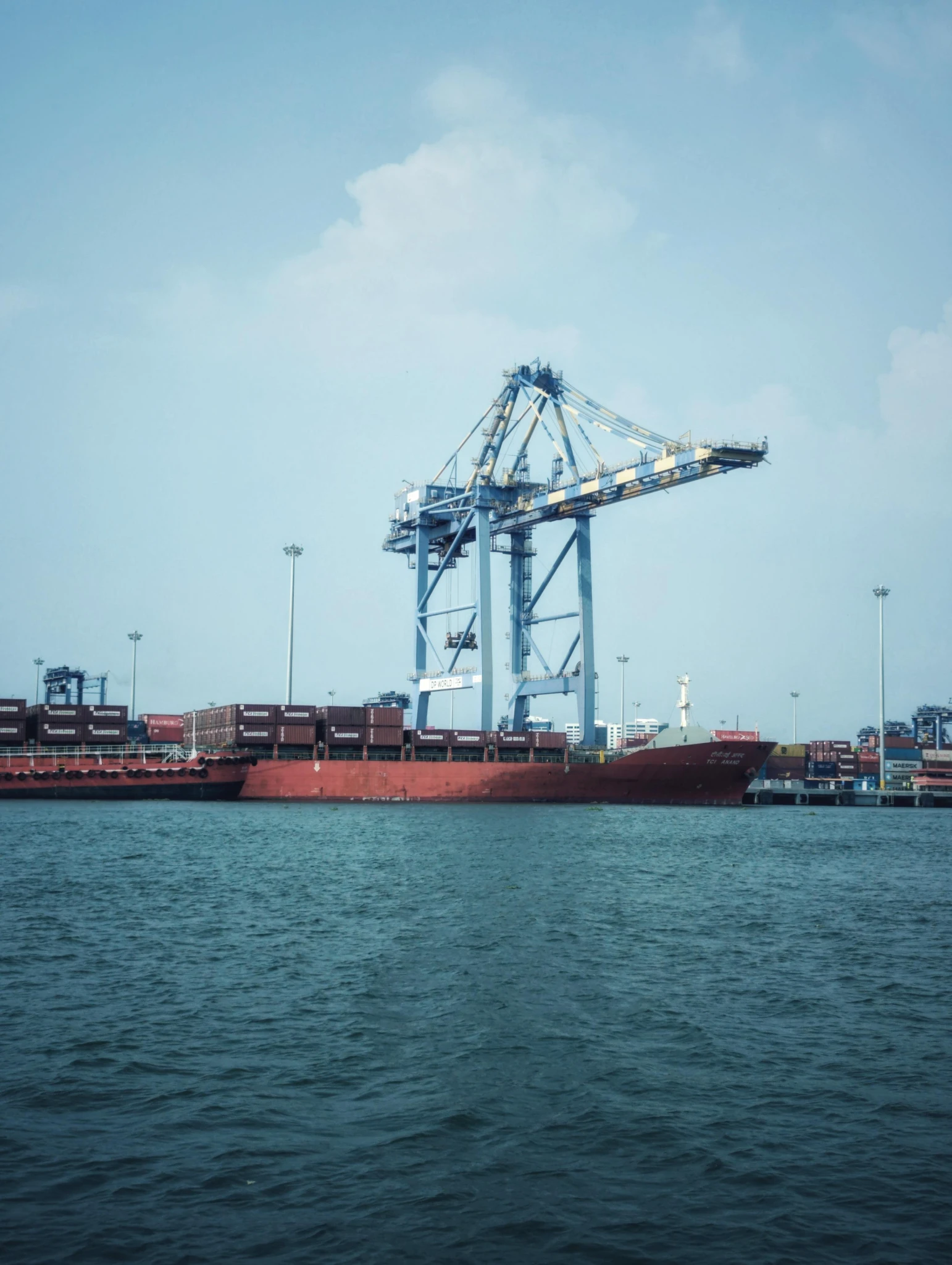AGI Logistics | Transporte Internacional Aéreo, Terrestre y Marítimo
